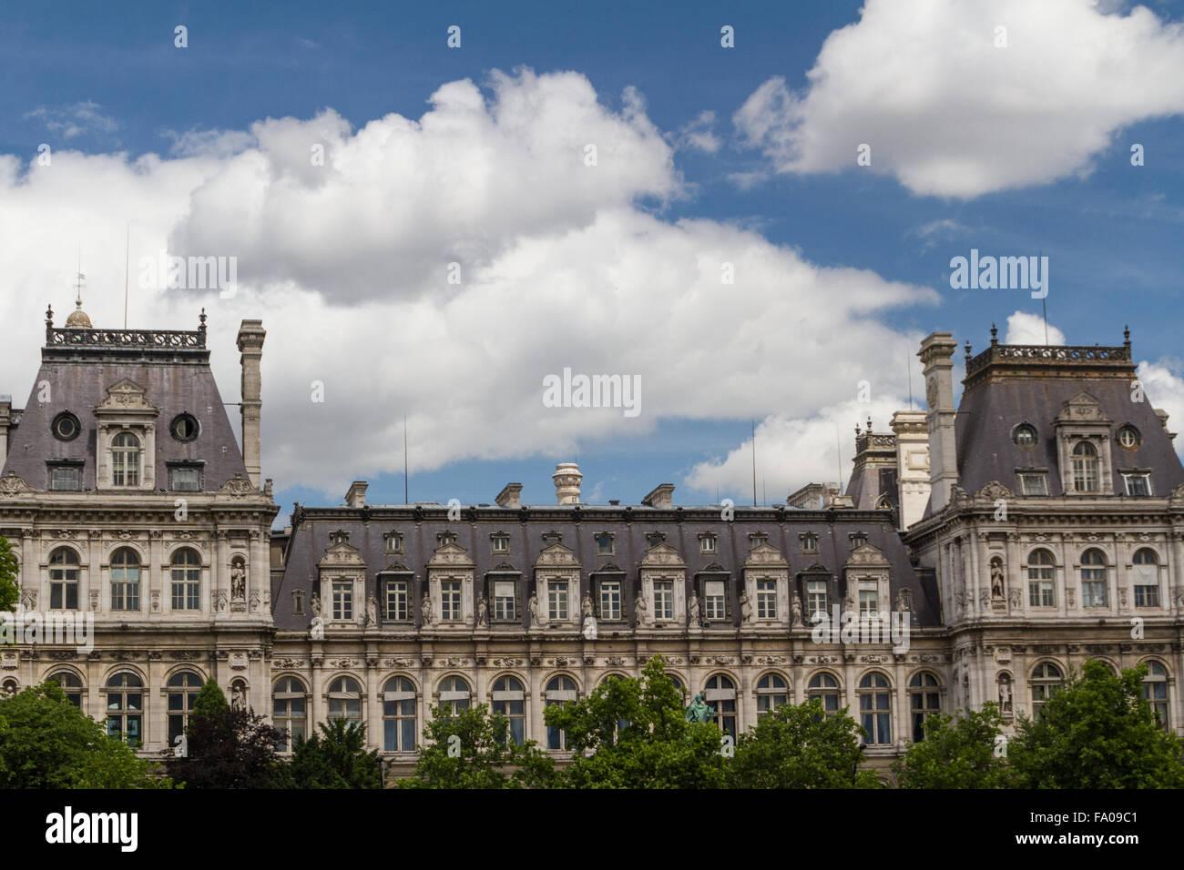 Historic building in Paris France Stock Photo - Alamy