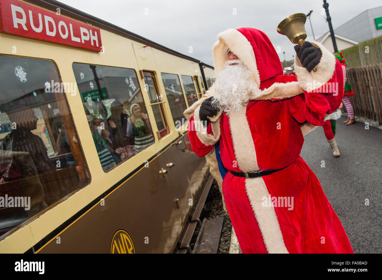 Aberystwyth Wales UK, Saturday 19 December 2015 Father Christmas ...