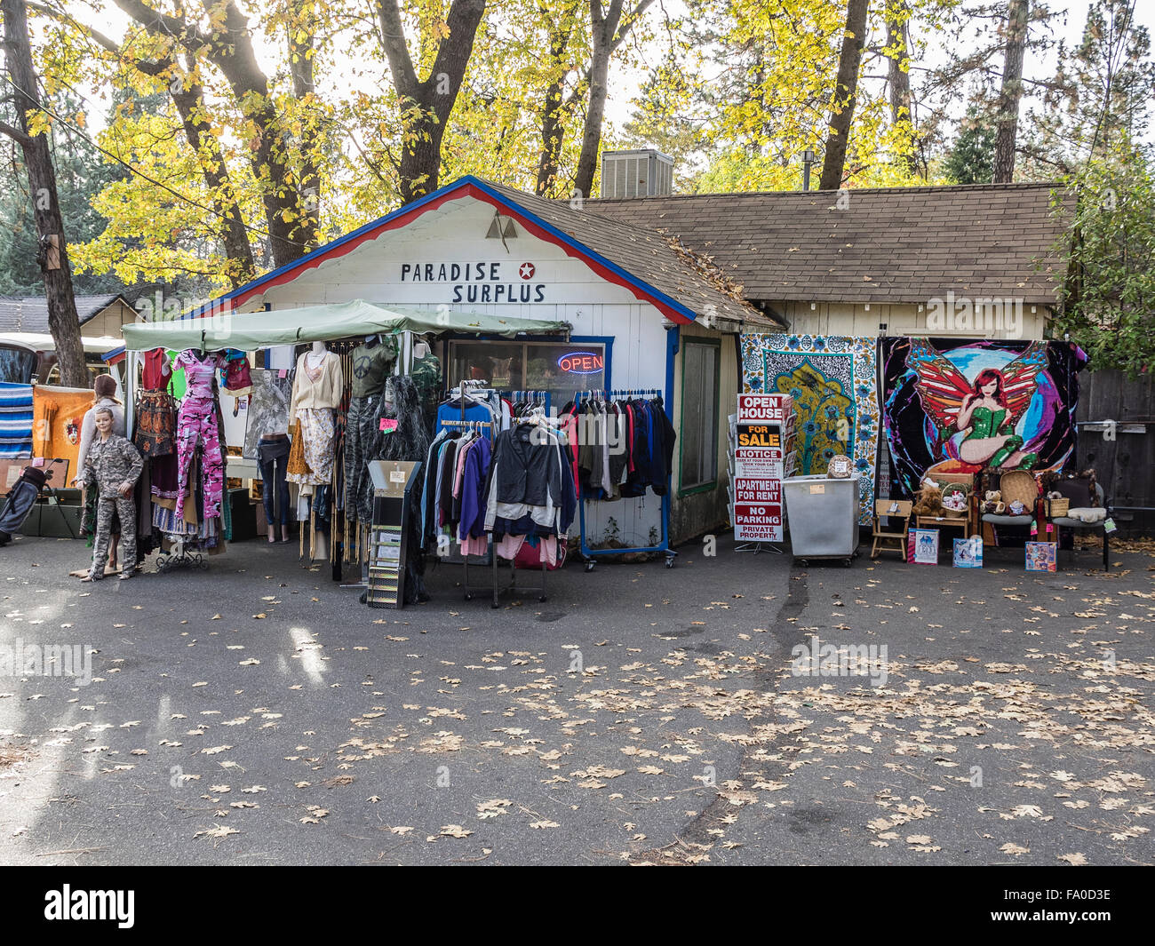 Surplus store hi-res stock photography and images - Alamy