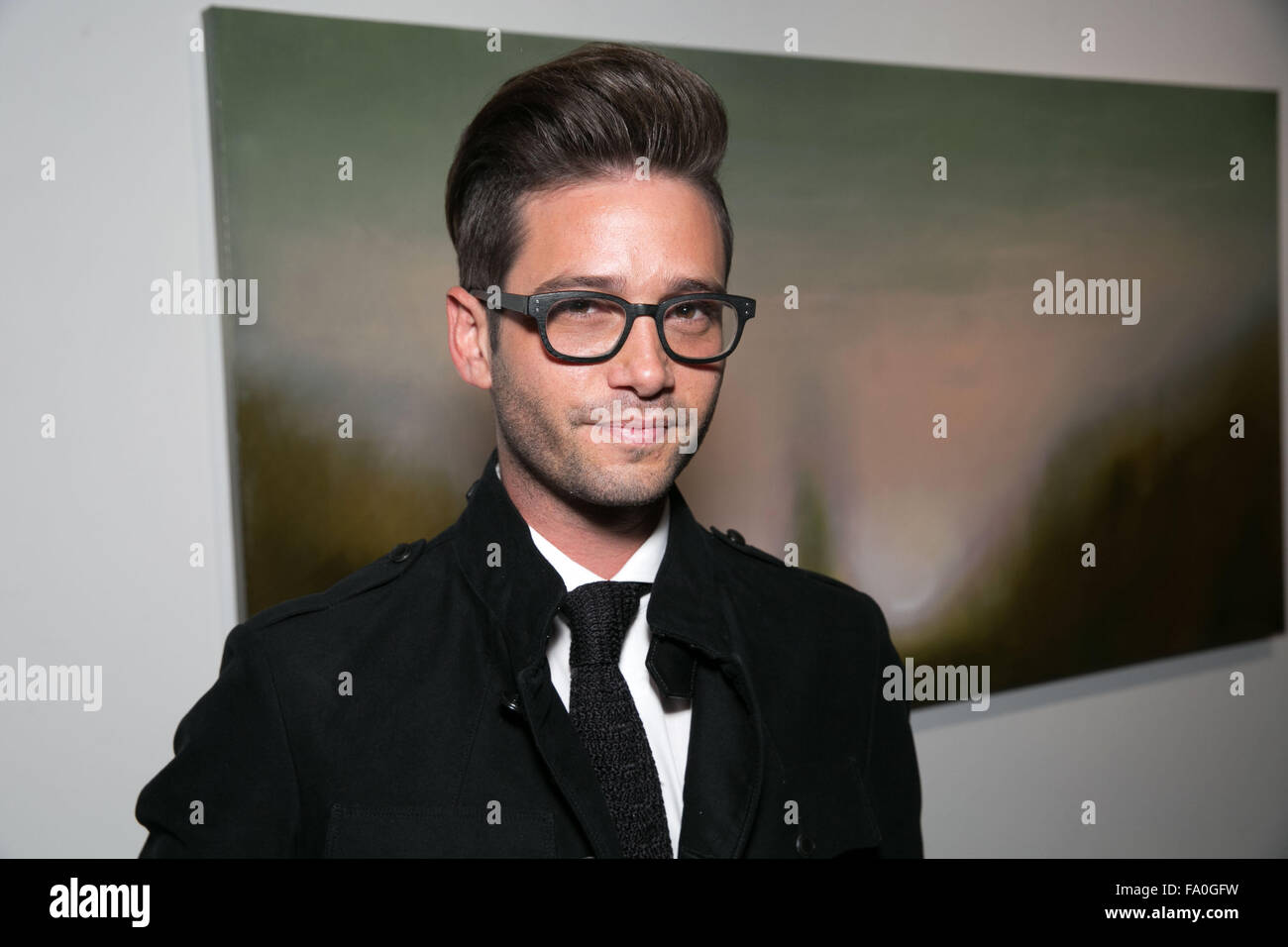 Celebrities attend Steve Janssen's Brain Change one night solo ...