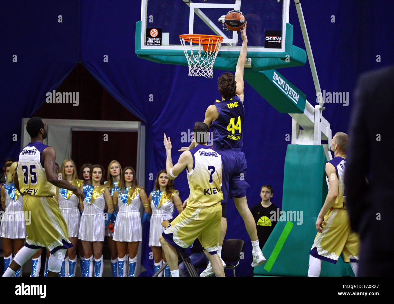 Fc barcelona basketball team hi-res stock photography and images - Alamy