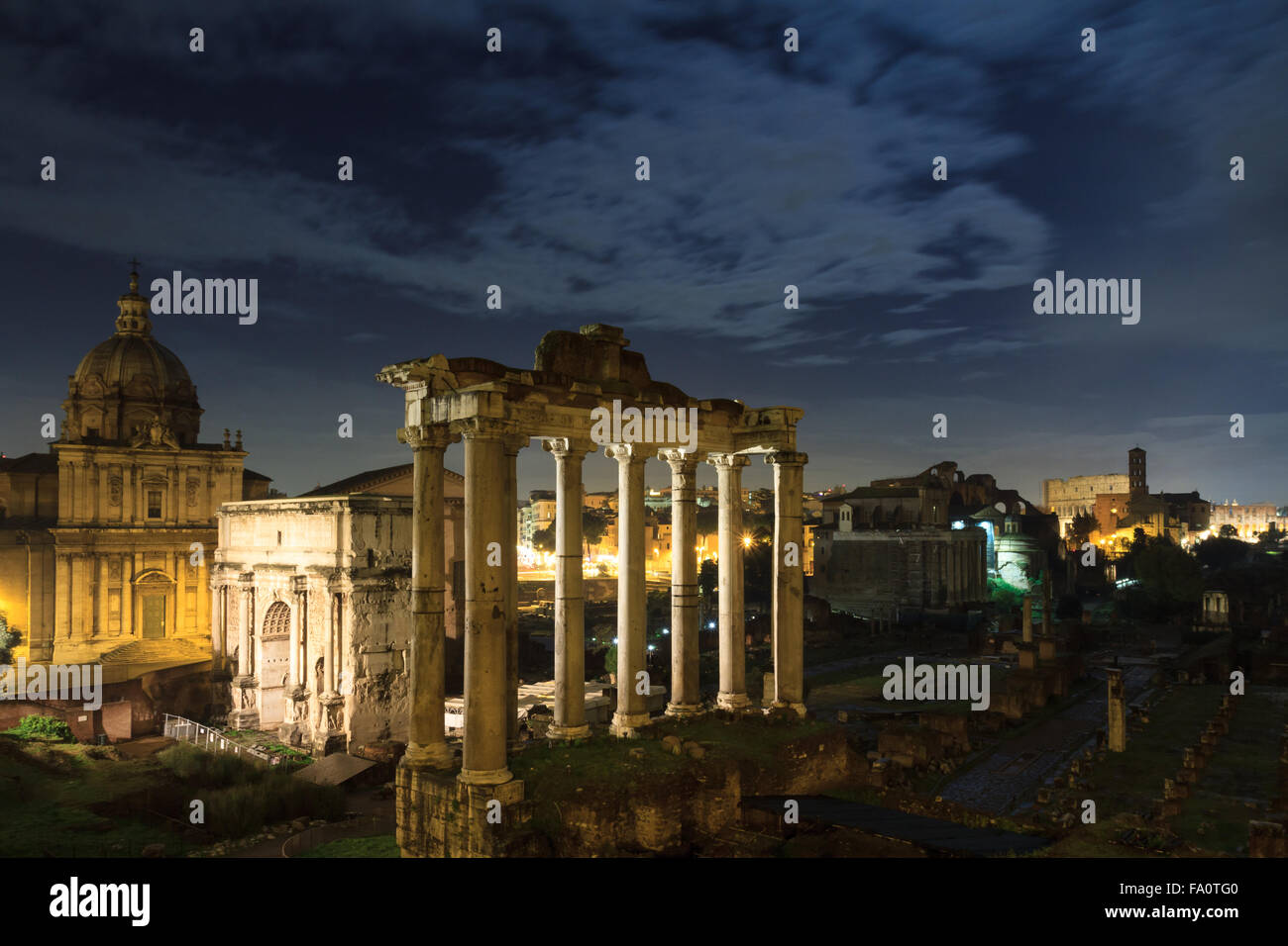 Rome roman forum night view hi-res stock photography and images - Alamy