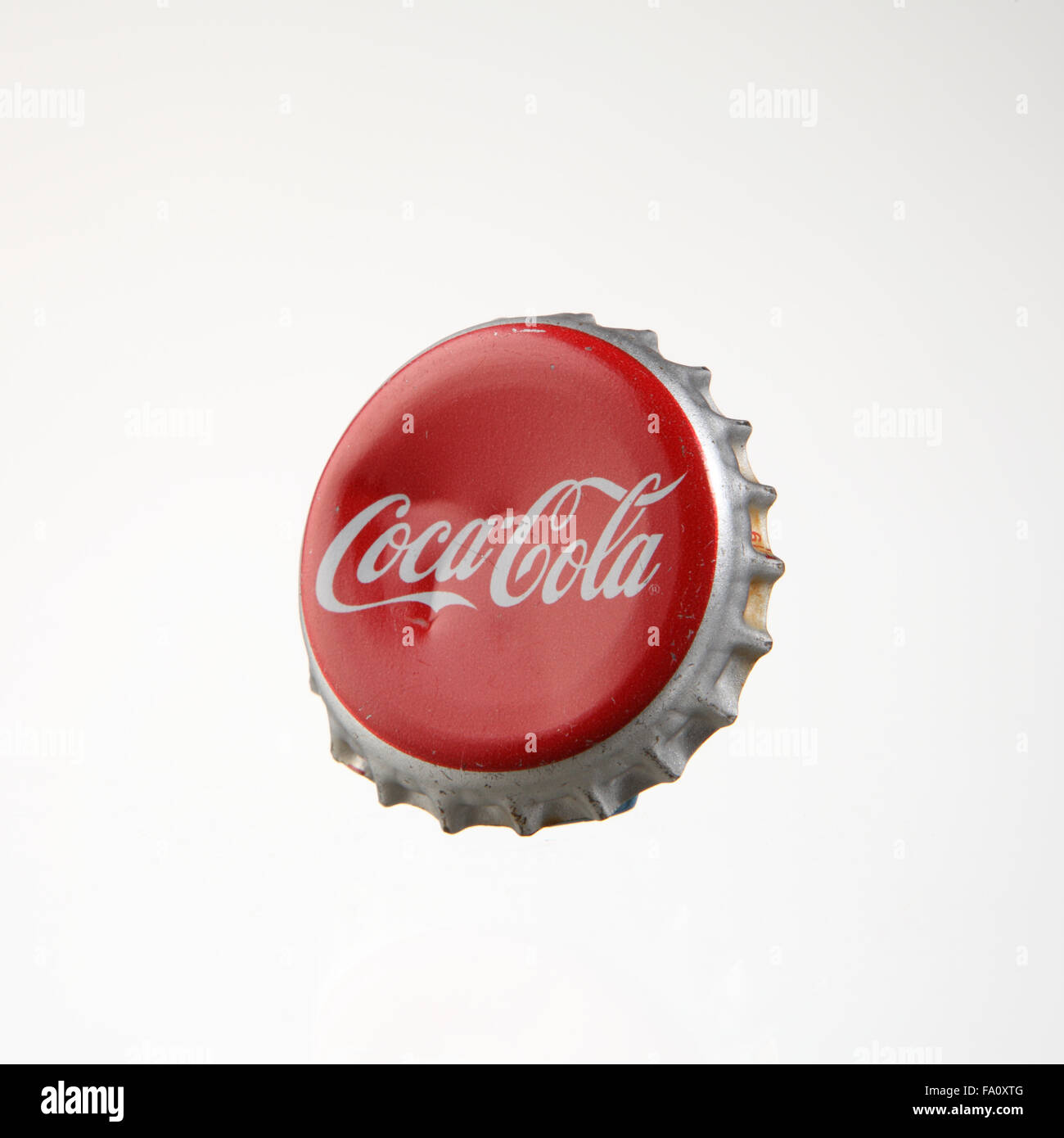 KUALA LUMPUR, MALAYSIA - june 6TH, 2015.Coca-Cola classic cap isolated ...