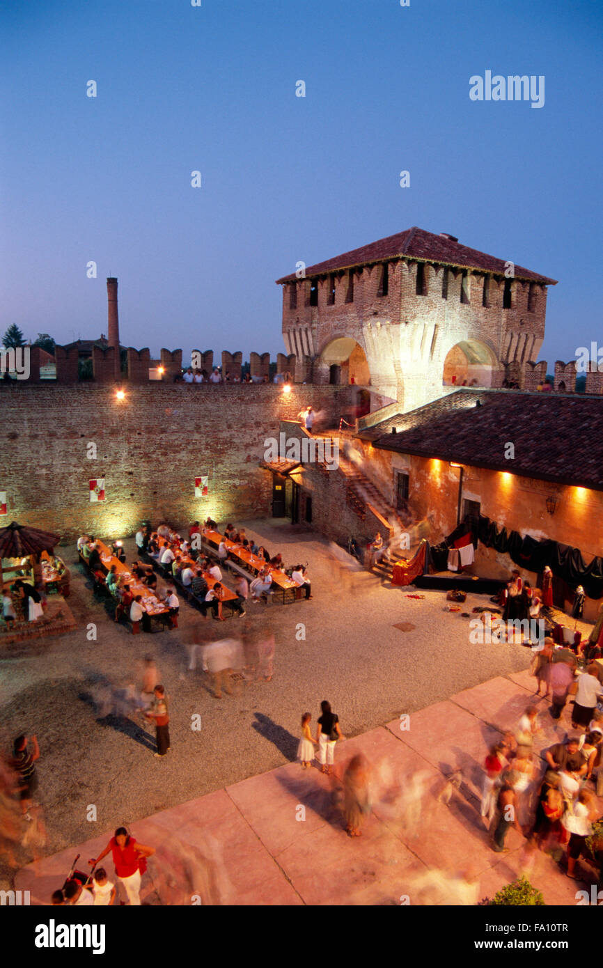 The rocca castle hi-res stock photography and images - Alamy