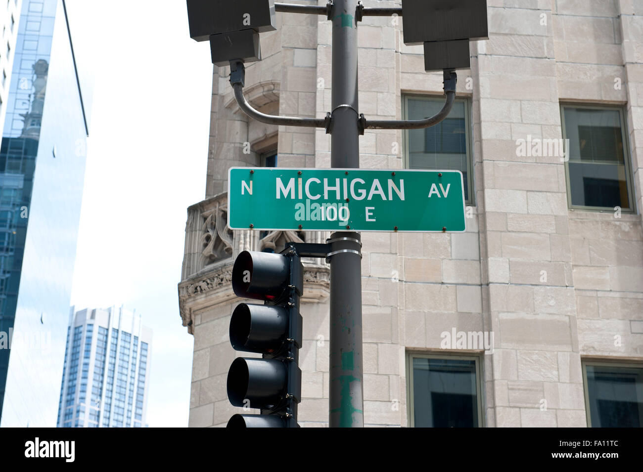 Chicago traffic lights hi-res stock photography and images - Alamy