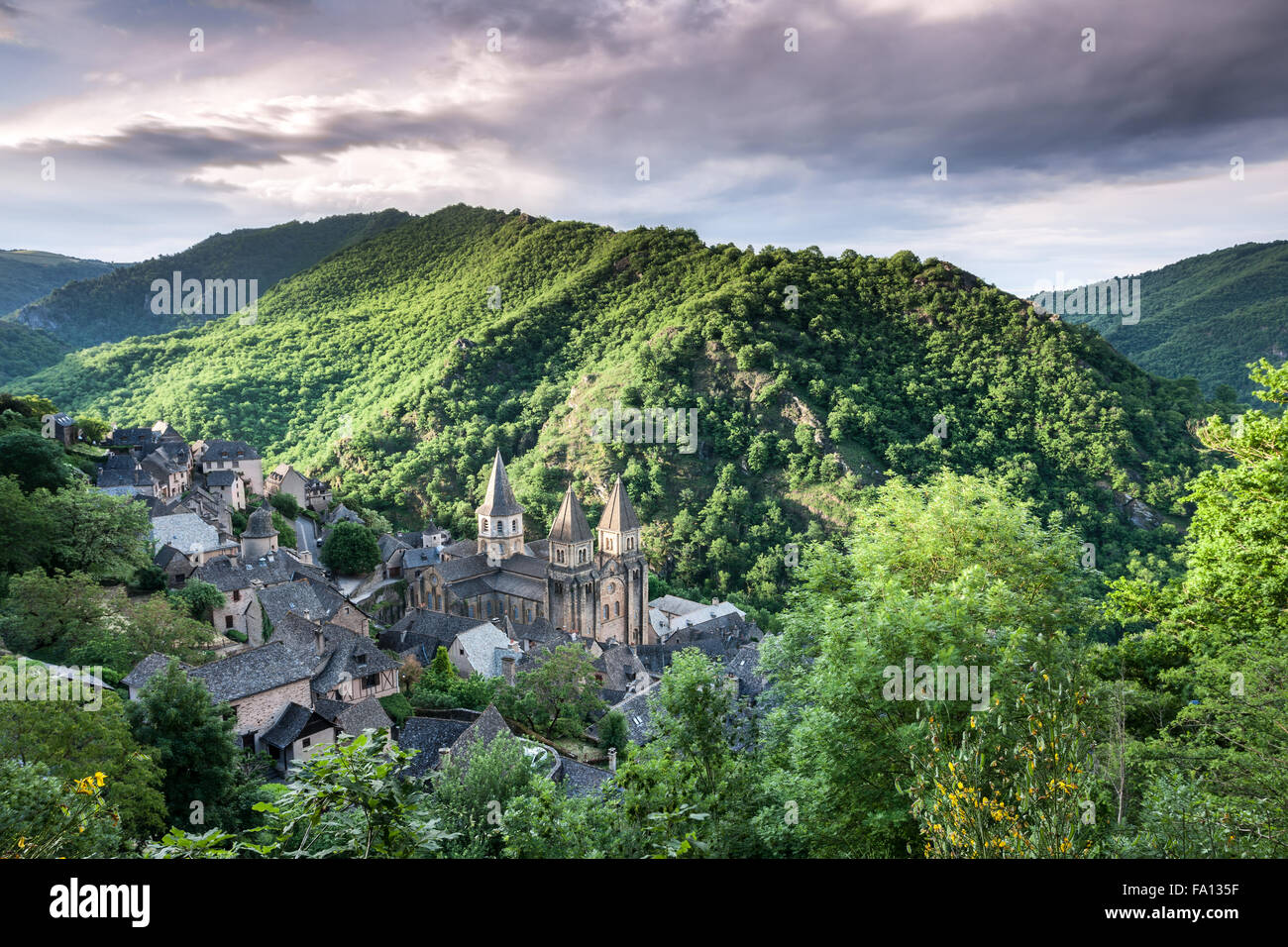 Conques france hi-res stock photography and images - Alamy