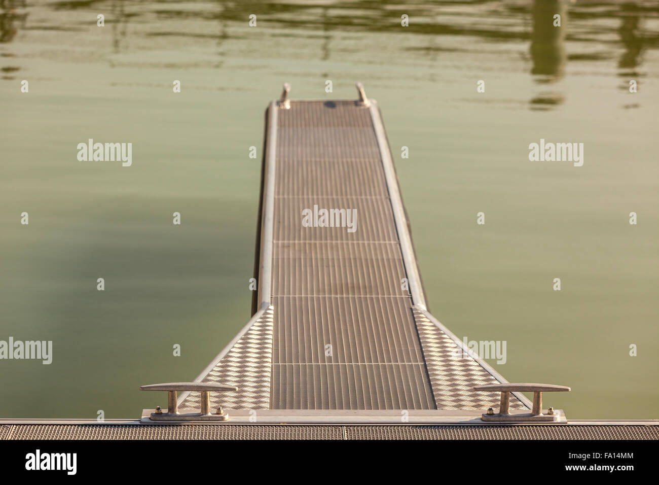 Modern pier in water hi-res stock photography and images - Alamy