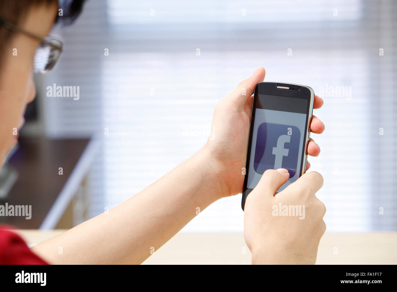 Facebook logo reflect hi-res stock photography and images - Alamy