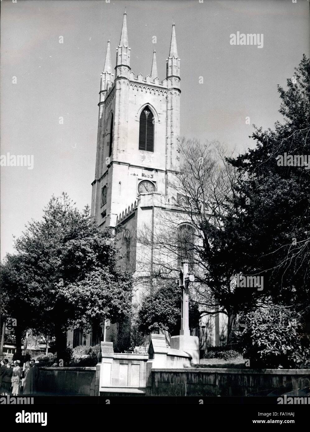 Windsor parish church of st john the baptist hi-res stock photography ...