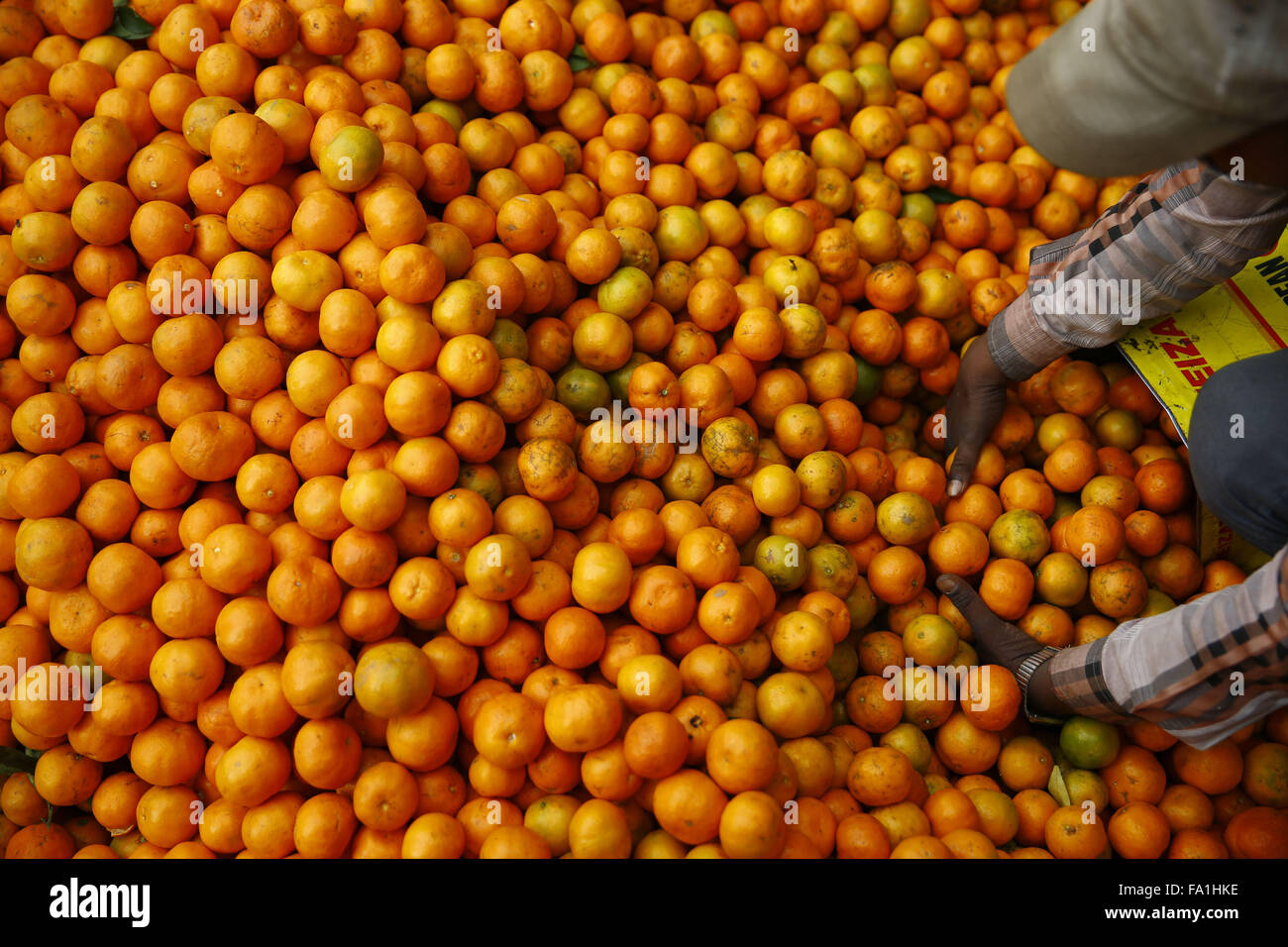 Kathmandu kalimati market hi-res stock photography and images - Alamy