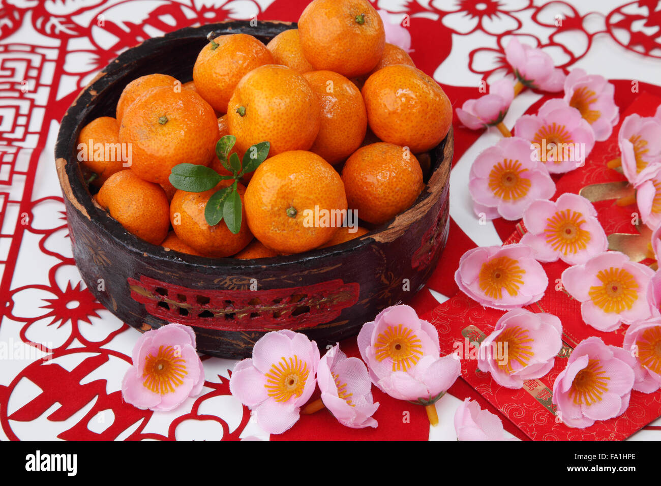 mini mandarin oranges in the container Stock Photo - Alamy