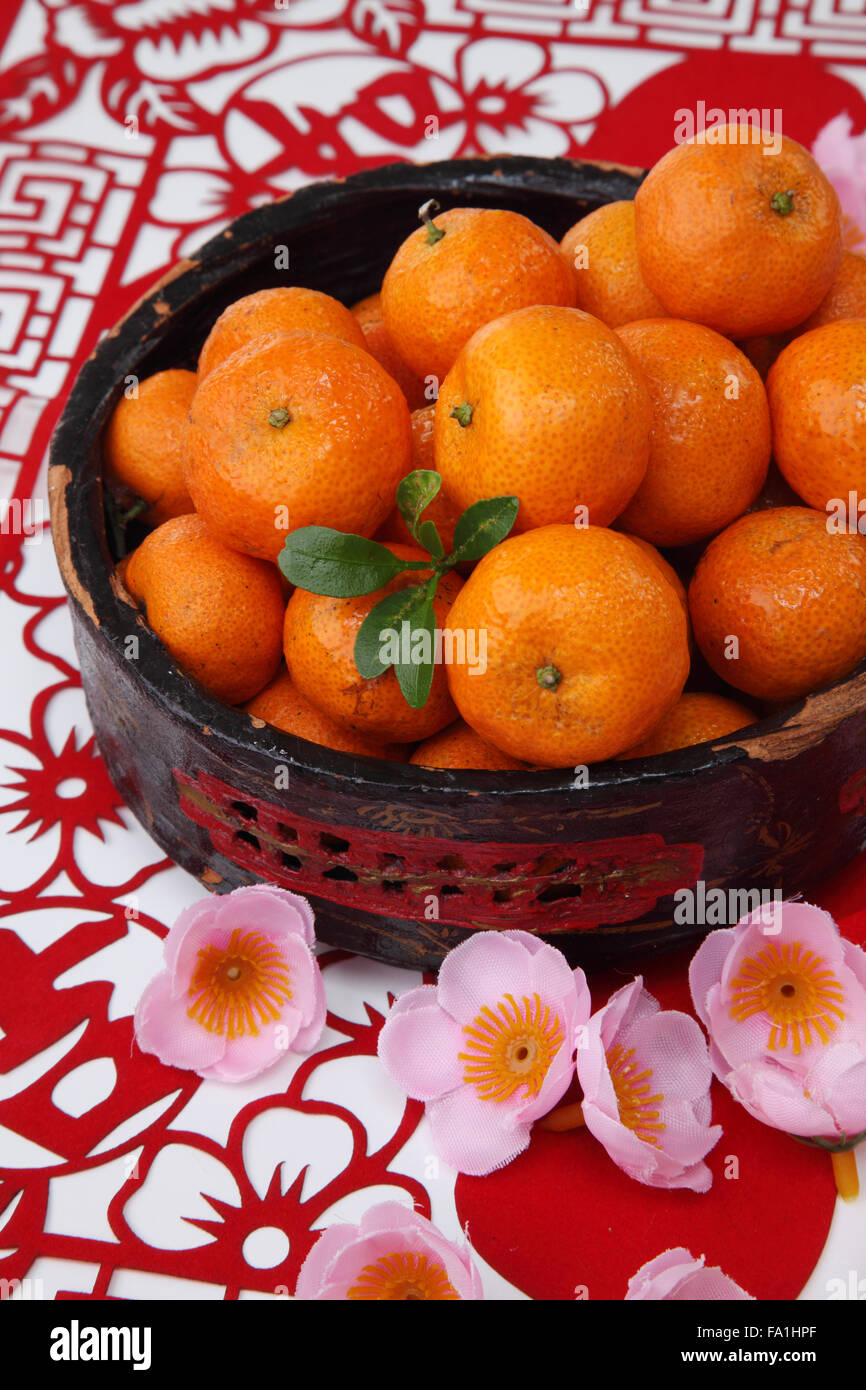 mini mandarin oranges in the container Stock Photo - Alamy