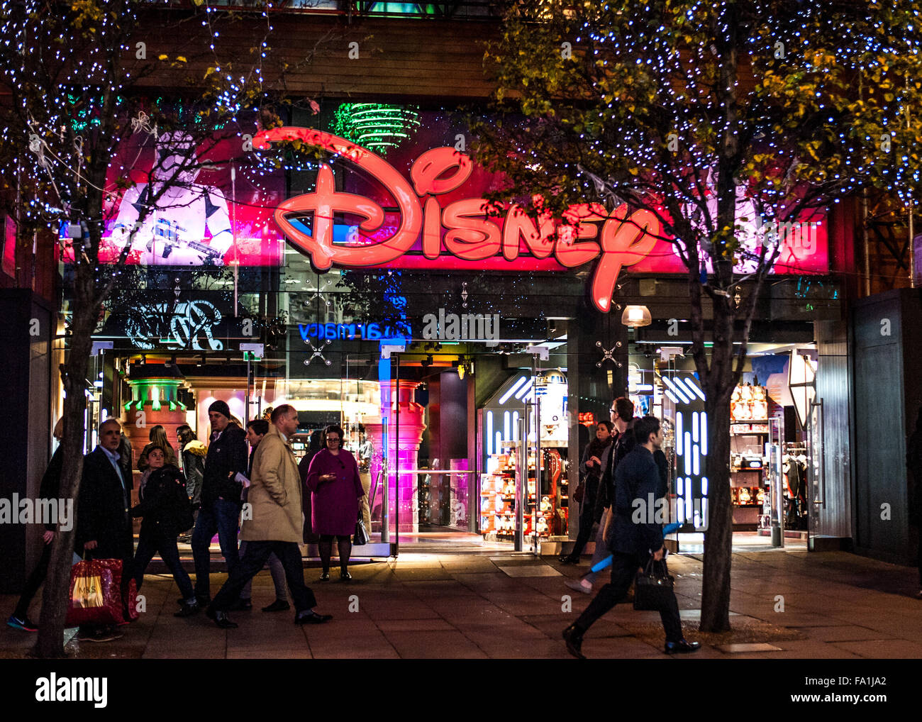 Shop window displays on London's Oxford Street for the festive season ...