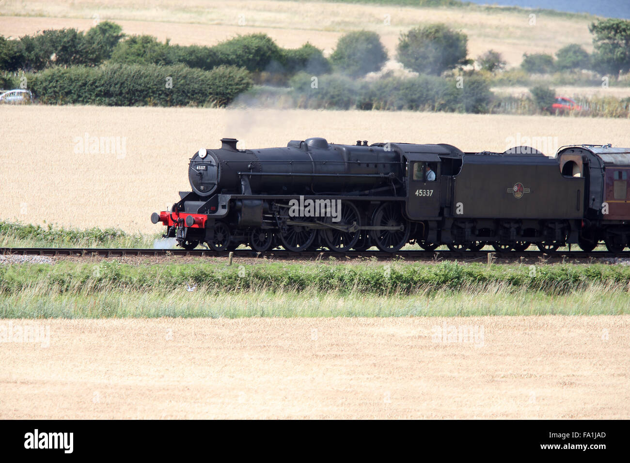 LMS Stanier Class 5, "Black 5", 45337, running on the North Norfolk ...