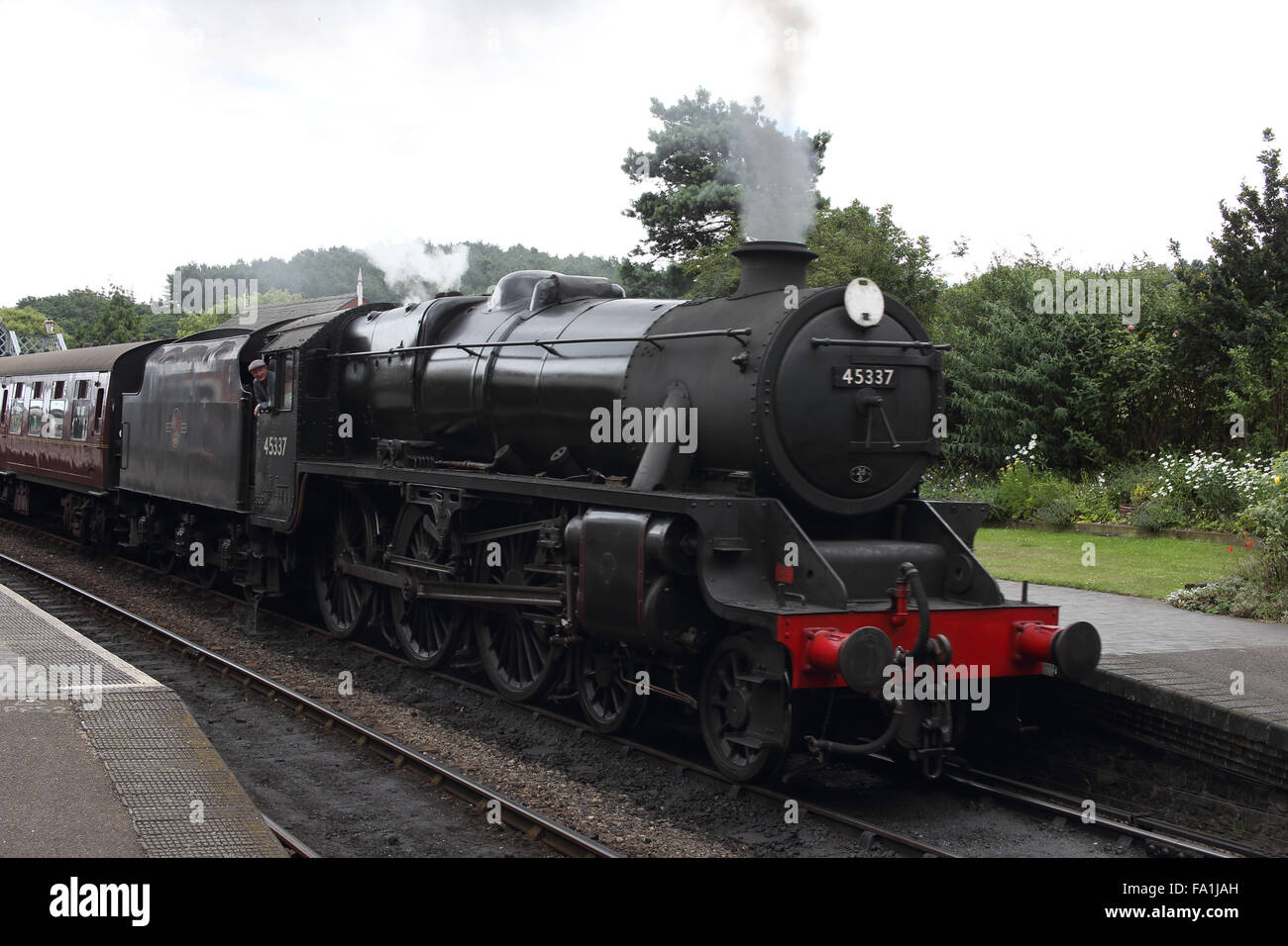 LMS Stanier Class 5, "Black 5", 45337, on platform at Weybourne onthe ...