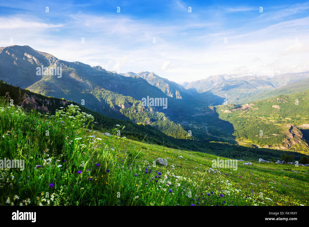 Chia mount hi-res stock photography and images - Alamy