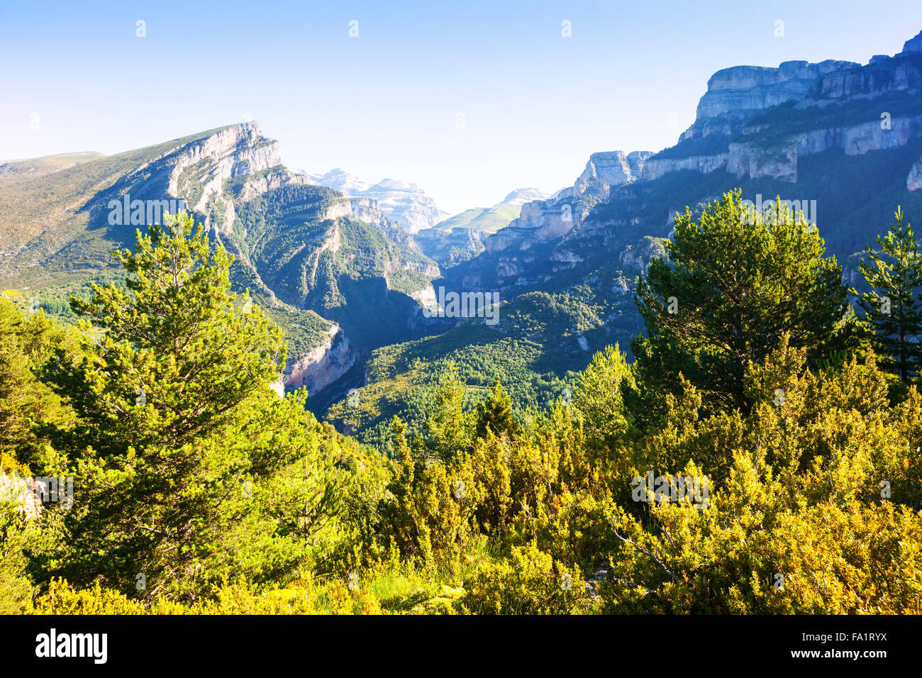 Buerba huesca pyrenees spain hi-res stock photography and images - Alamy