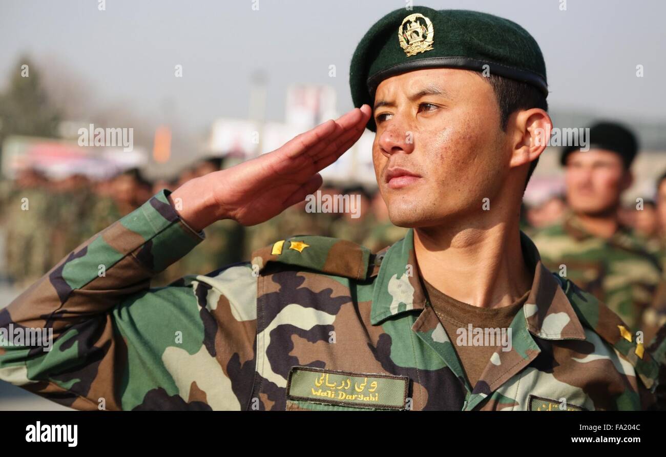 Soldier graduation hi-res stock photography and images - Alamy