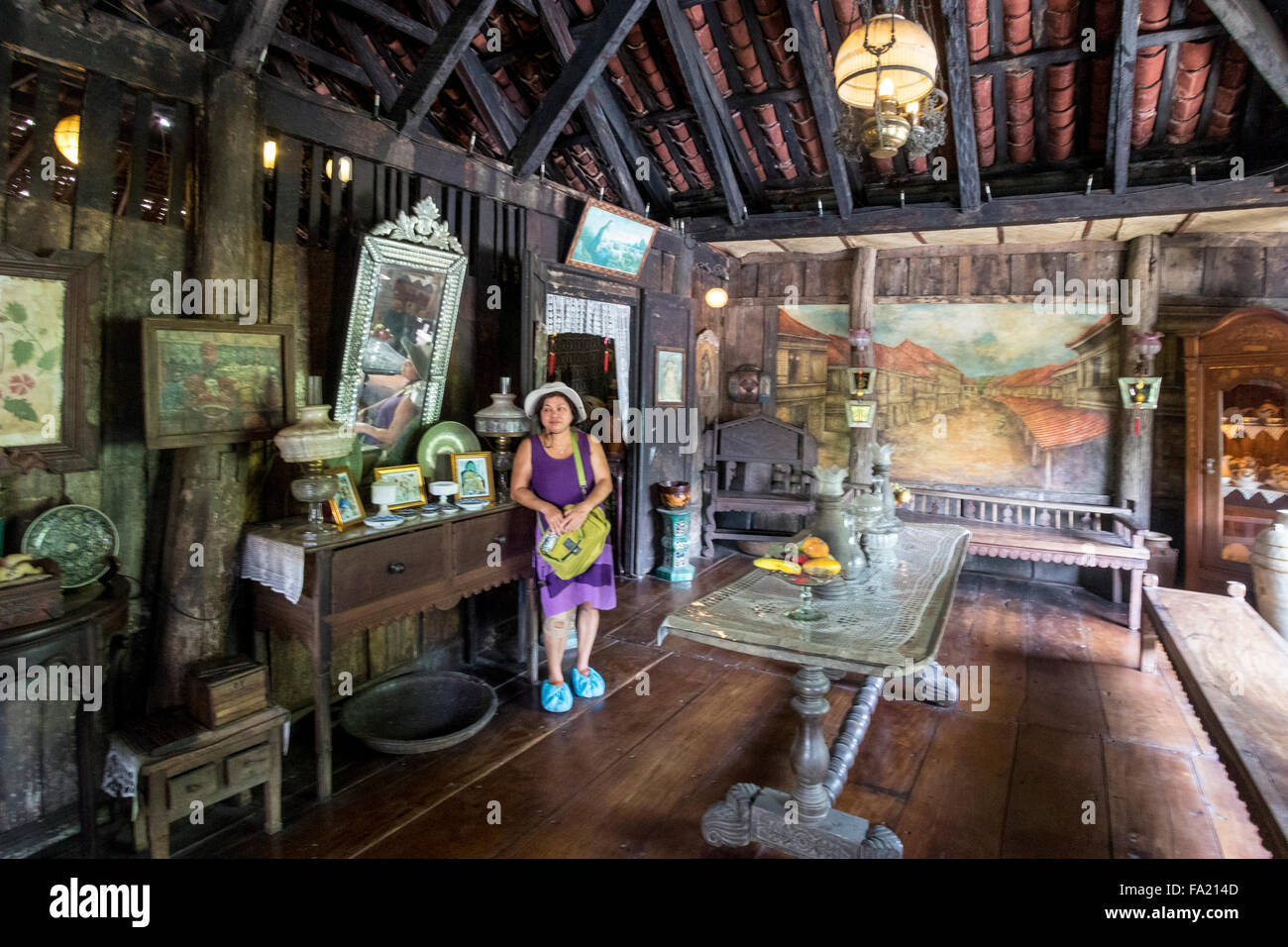 Tourist inside Yap-Sandiego Ancestral House located Parian District of ...