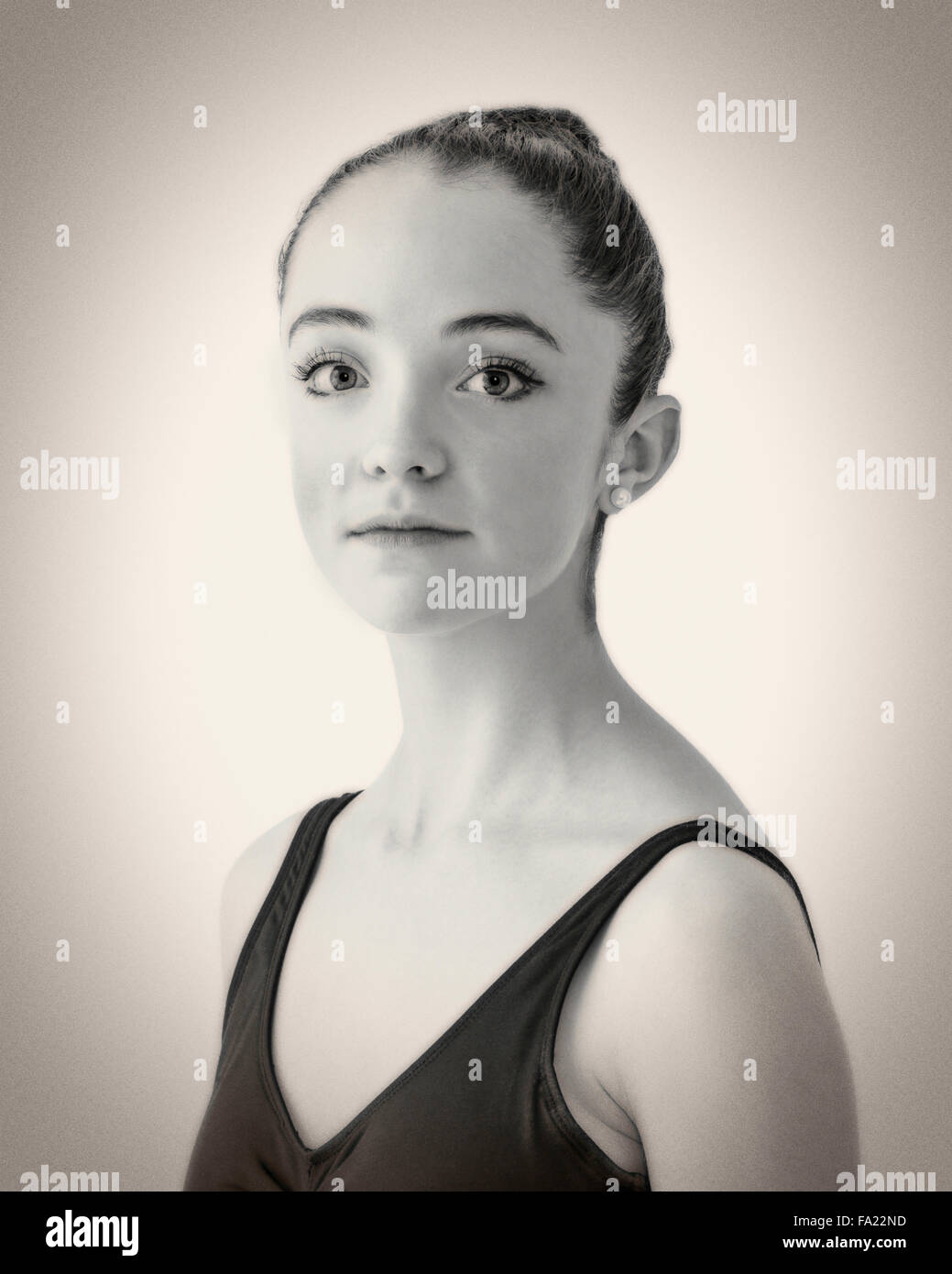 Gray scale portrait hi-res stock photography and images - Alamy