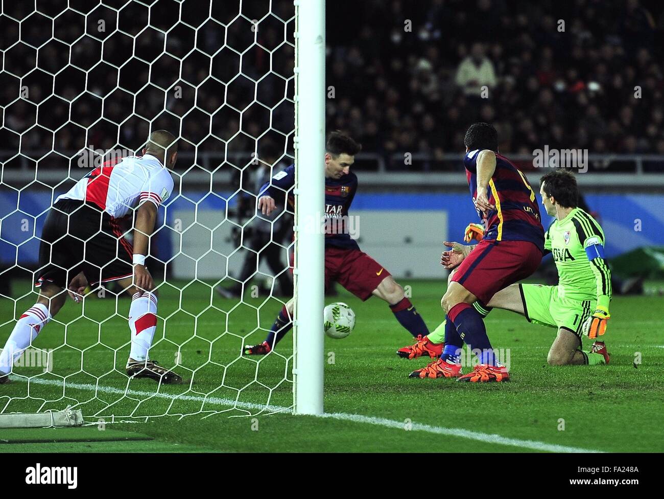 Dec. 20, 2015 - Yokohama, Kanagawa, Japan - FC Barcelona forward LIONEL ...