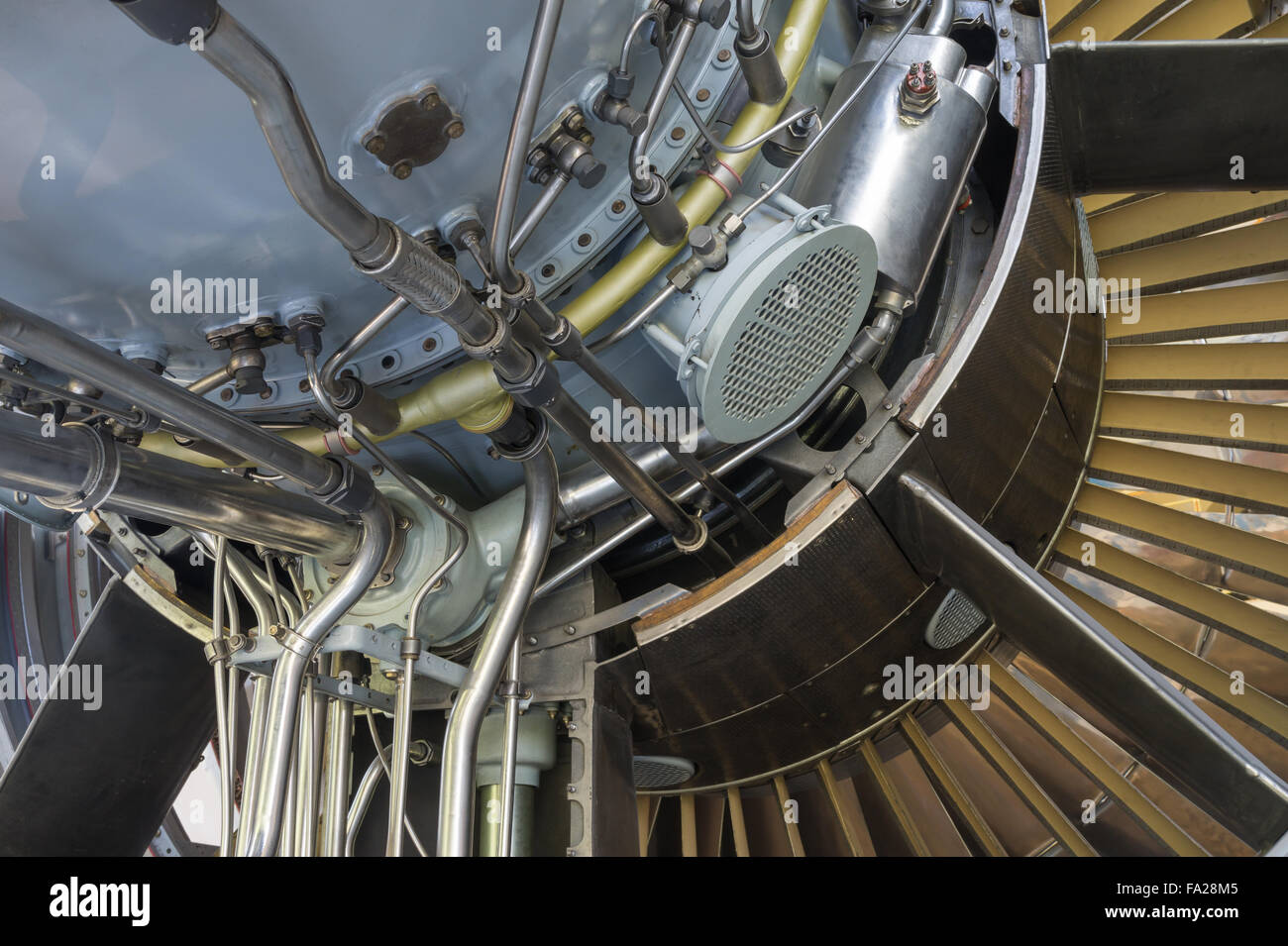 Detailed exposure of a turbo jet engine Stock Photo - Alamy