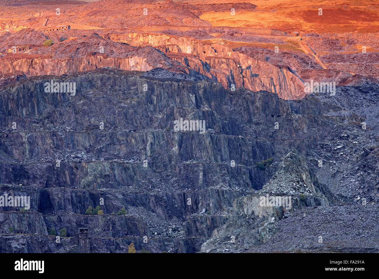 Llanberis abandoned slate quarries hi-res stock photography and images ...