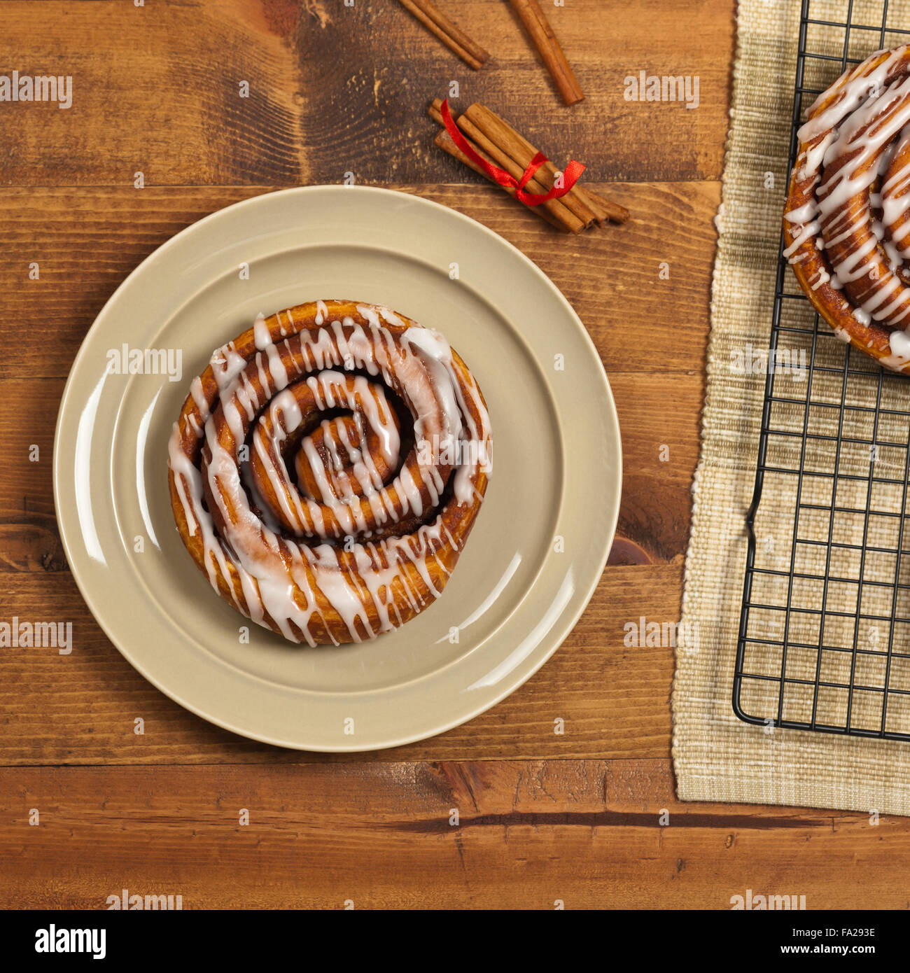 Cinnamon Rolls Background Stock Photo - Alamy