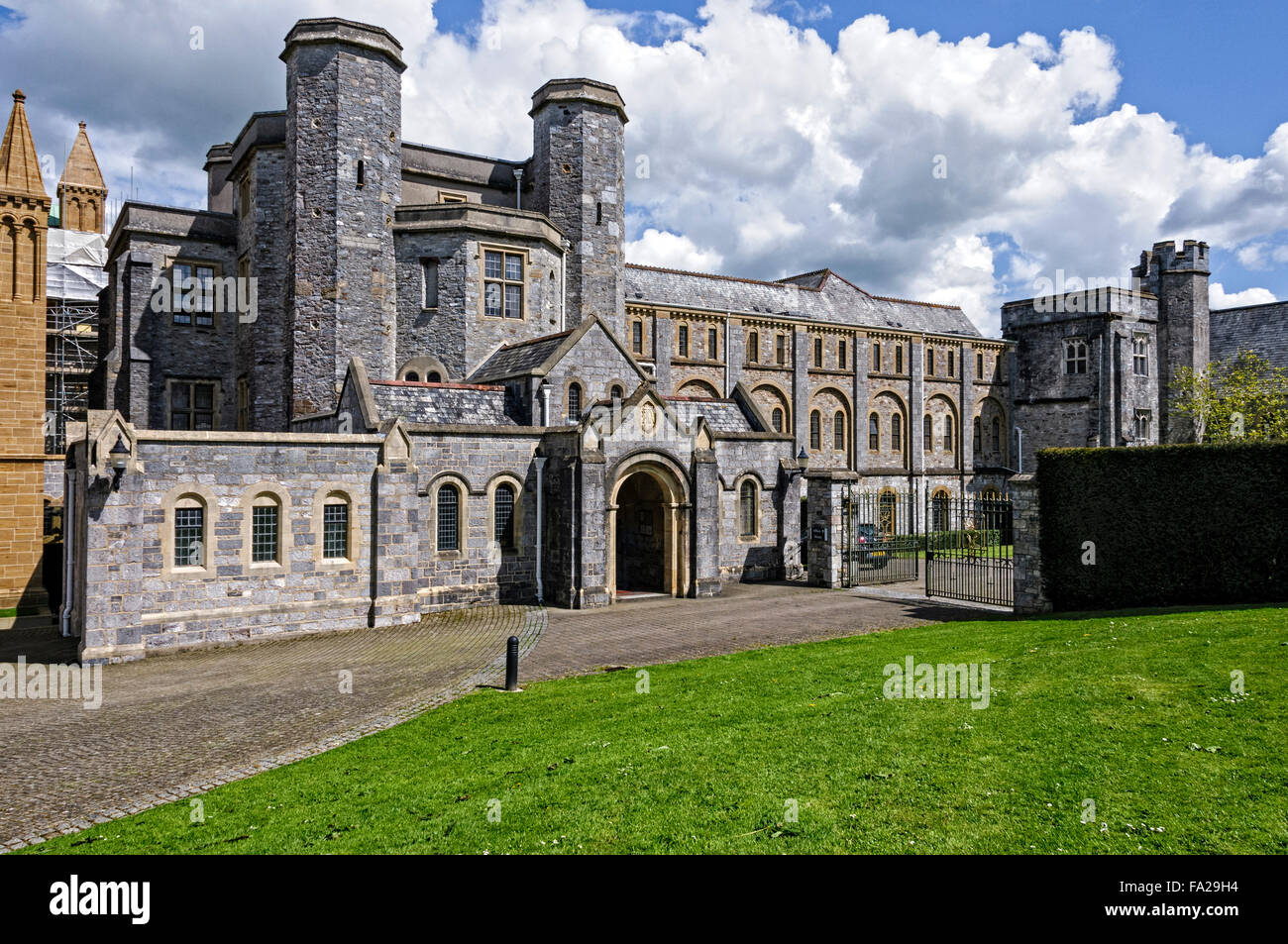 Devon house mansion hi-res stock photography and images - Alamy