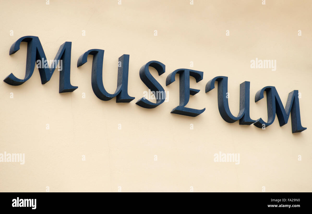 Museum classical hi-res stock photography and images - Alamy