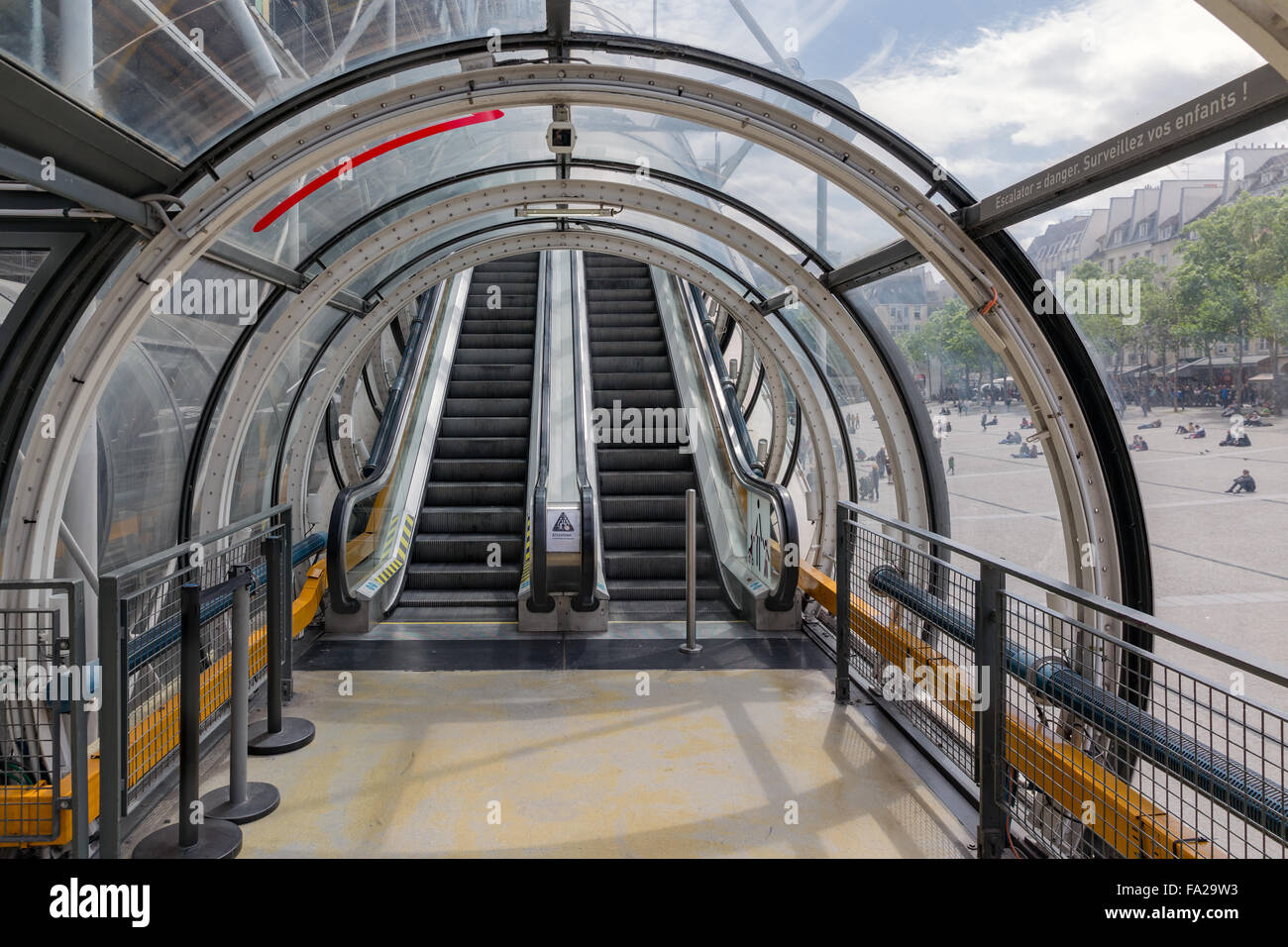 PARIS, FRANCE - MAY 29: Glass tube corridor with escalator at Pompidou ...