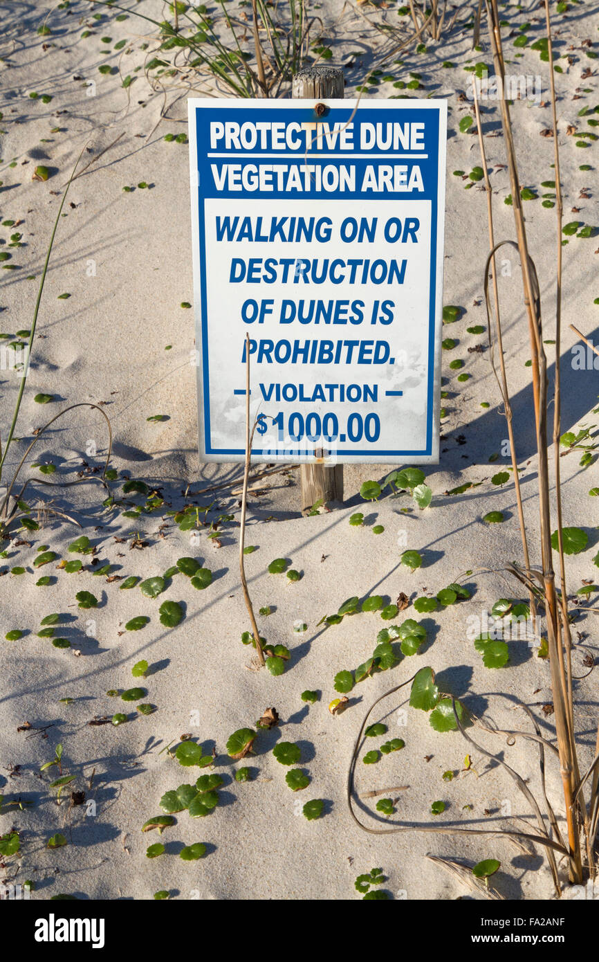 Off limits sign High Resolution Stock Photography and Images - Alamy
