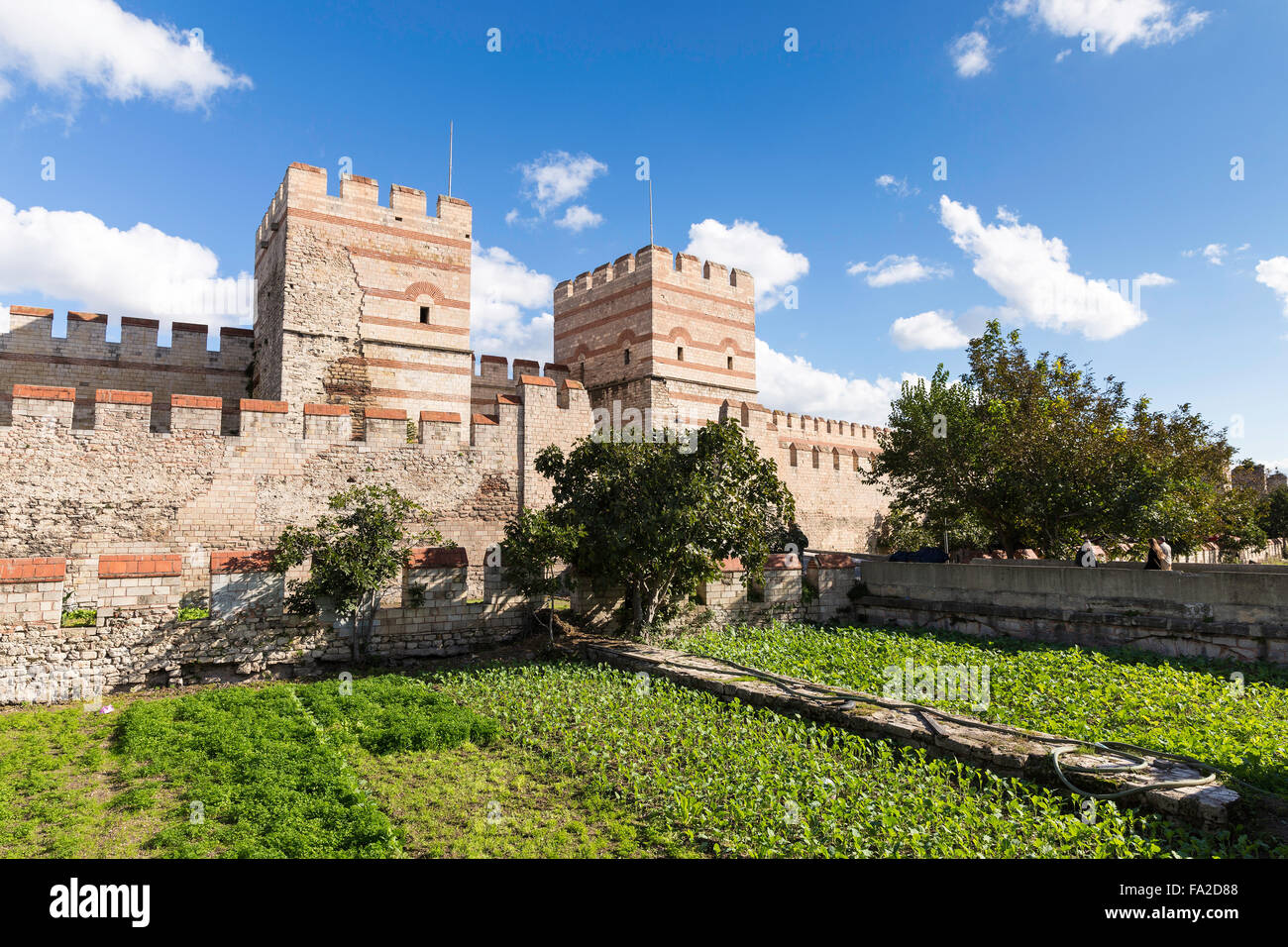 Ancient constantinople ruins hi-res stock photography and images - Alamy