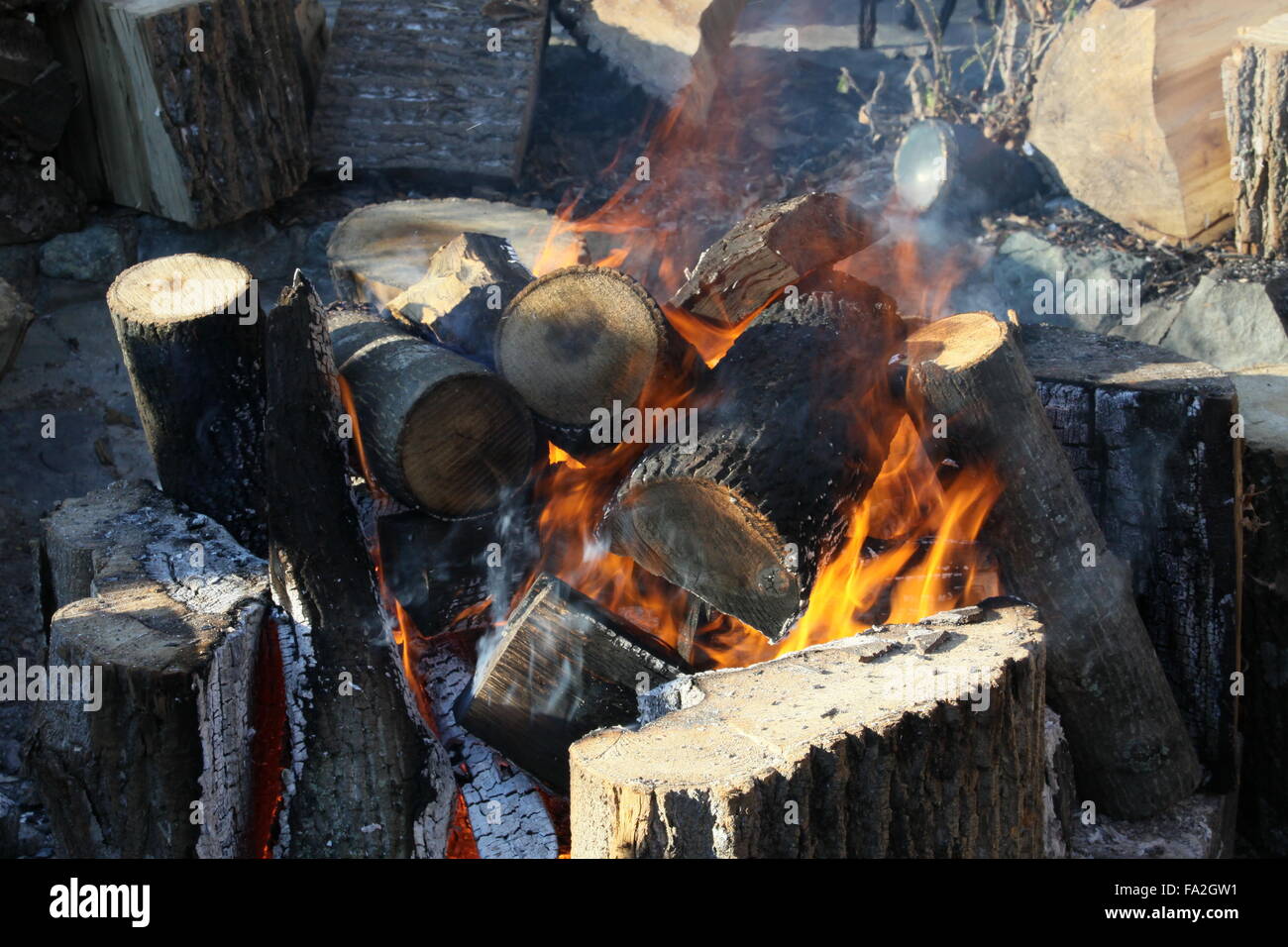 Burn flames hi-res stock photography and images - Alamy