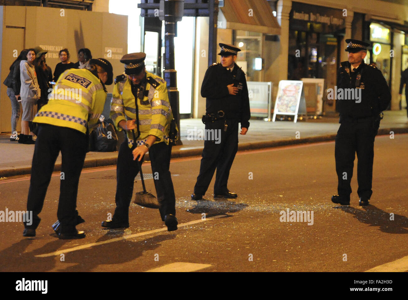 London underground explosion hi-res stock photography and images - Alamy