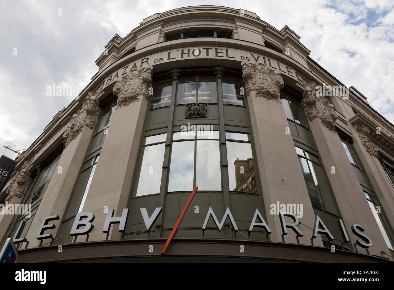 Bazar de l'hôtel de ville paris hi-res stock photography and images - Alamy