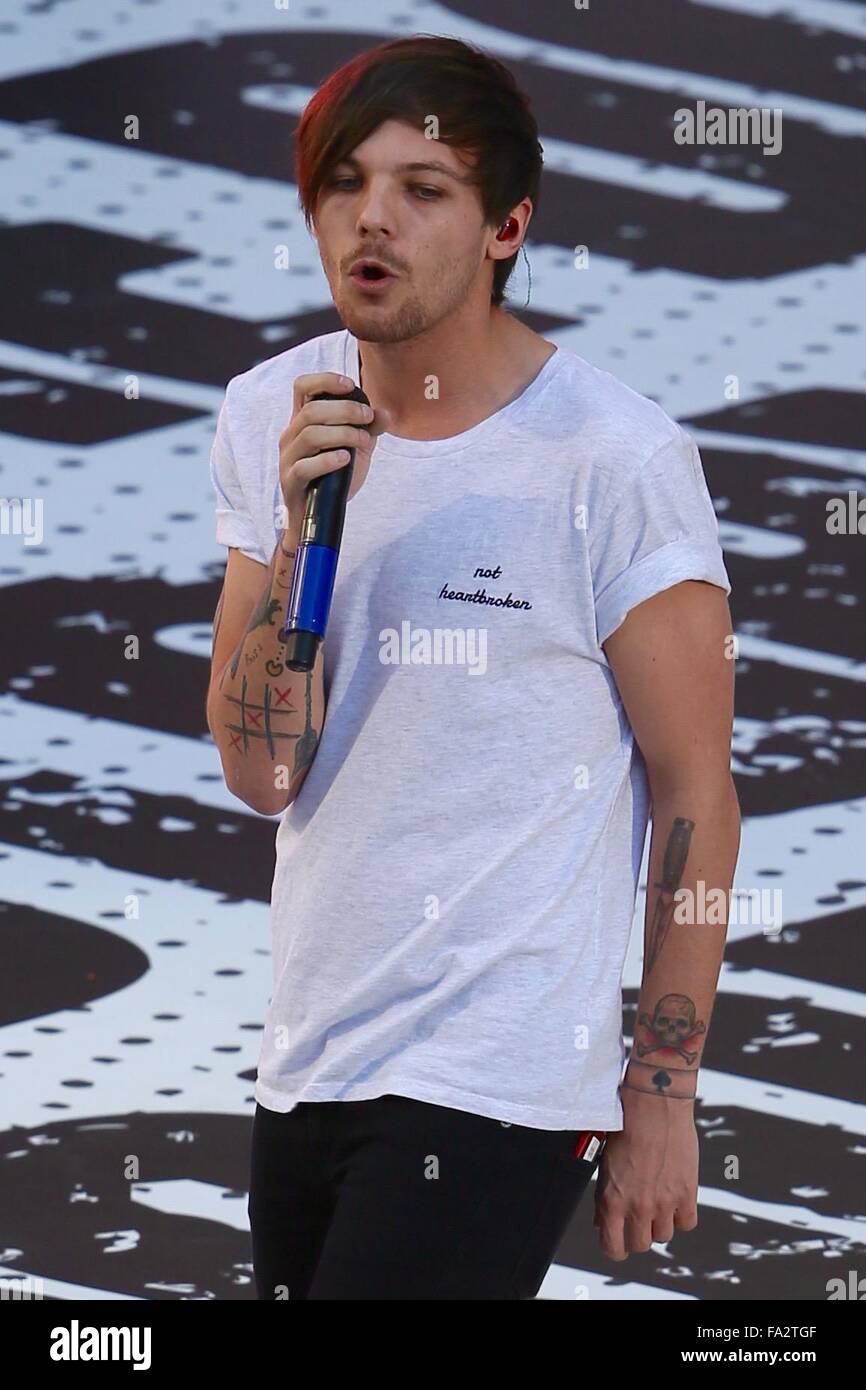 One Direction seen performing a sound check on Hollywood Boulevard ...