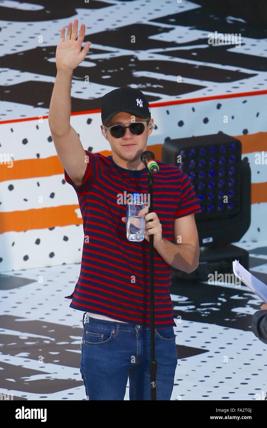 One Direction seen performing a sound check on Hollywood Boulevard ...