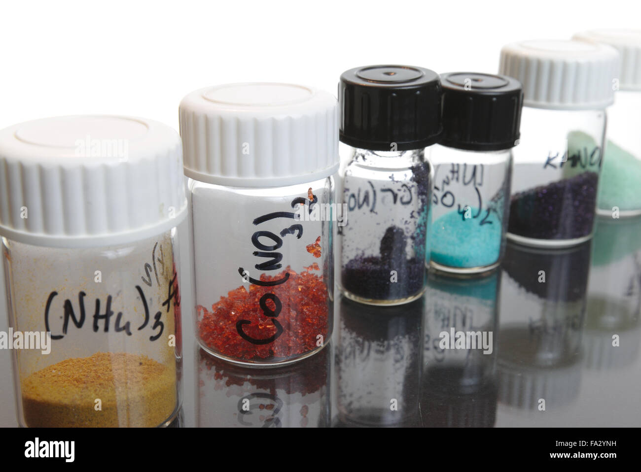 Potassium permanganate crystal hi-res stock photography and images - Alamy