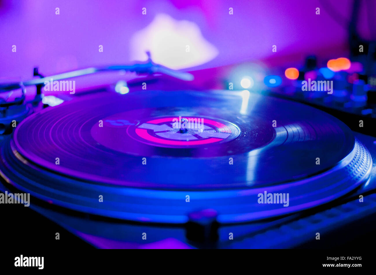 Dj vinyl hi-res stock photography and images - Alamy