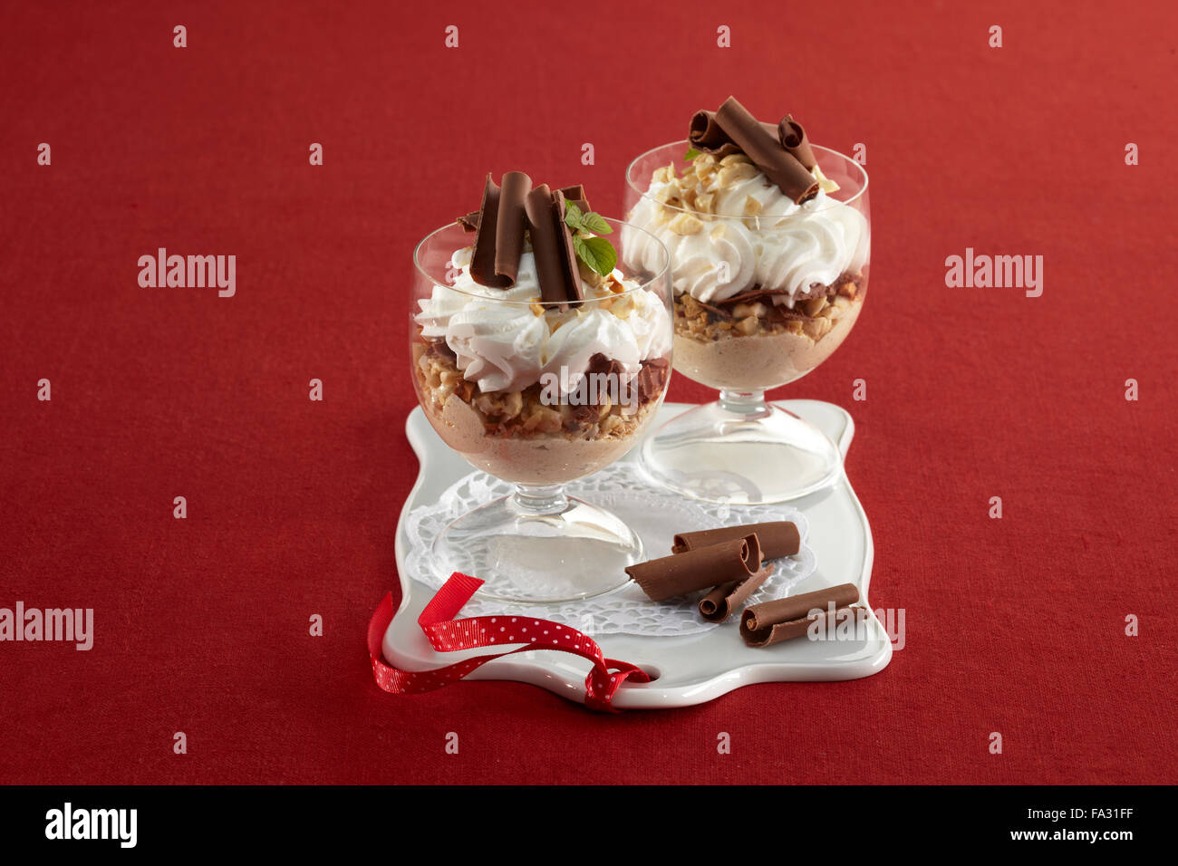 Maroon dessert hi-res stock photography and images - Alamy