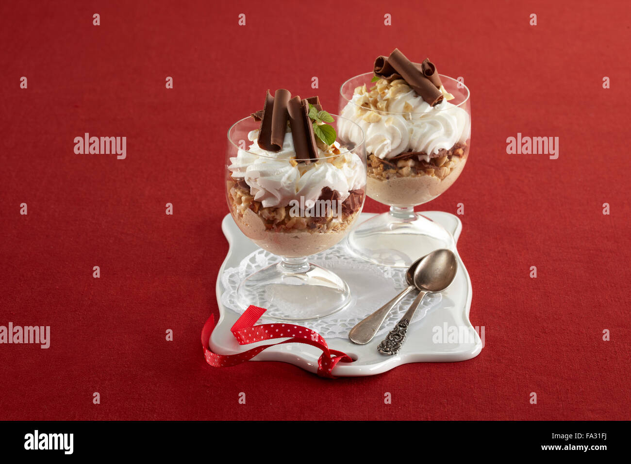 Maroon dessert hi-res stock photography and images - Alamy