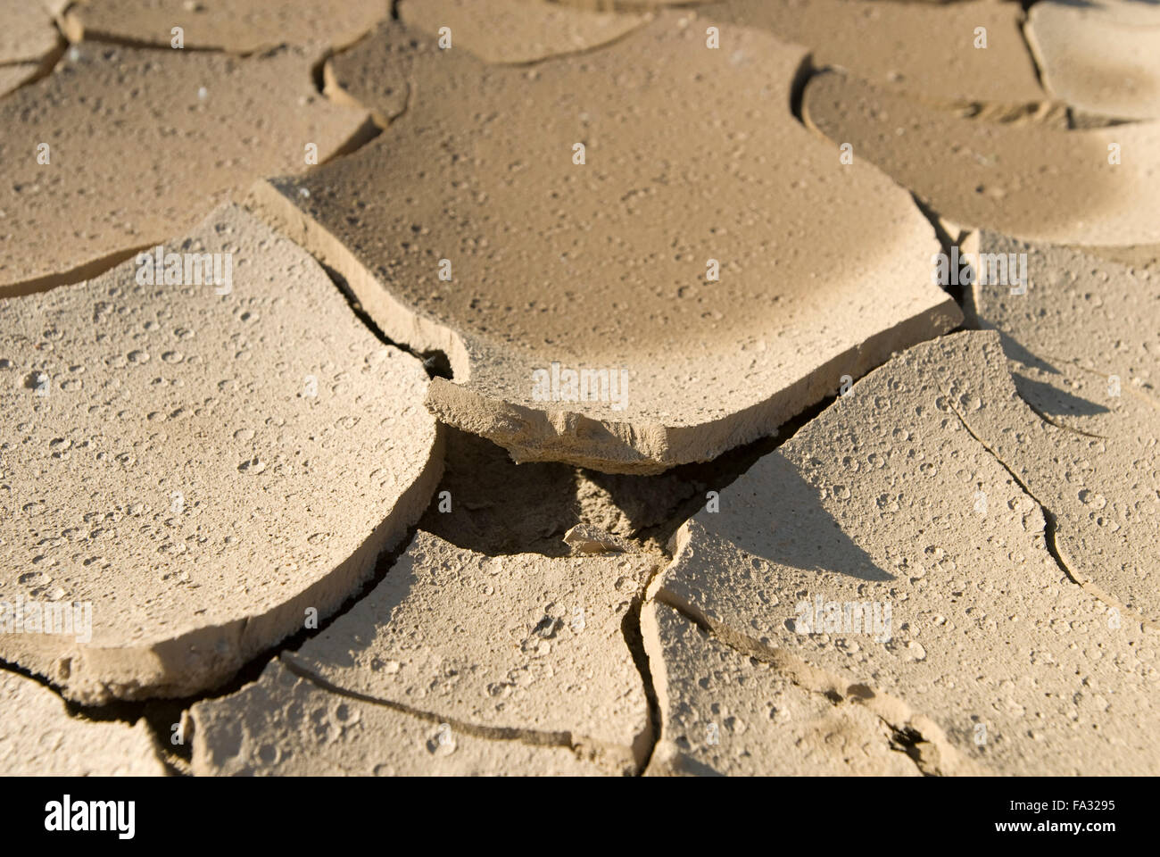 Warp clay hi-res stock photography and images - Alamy