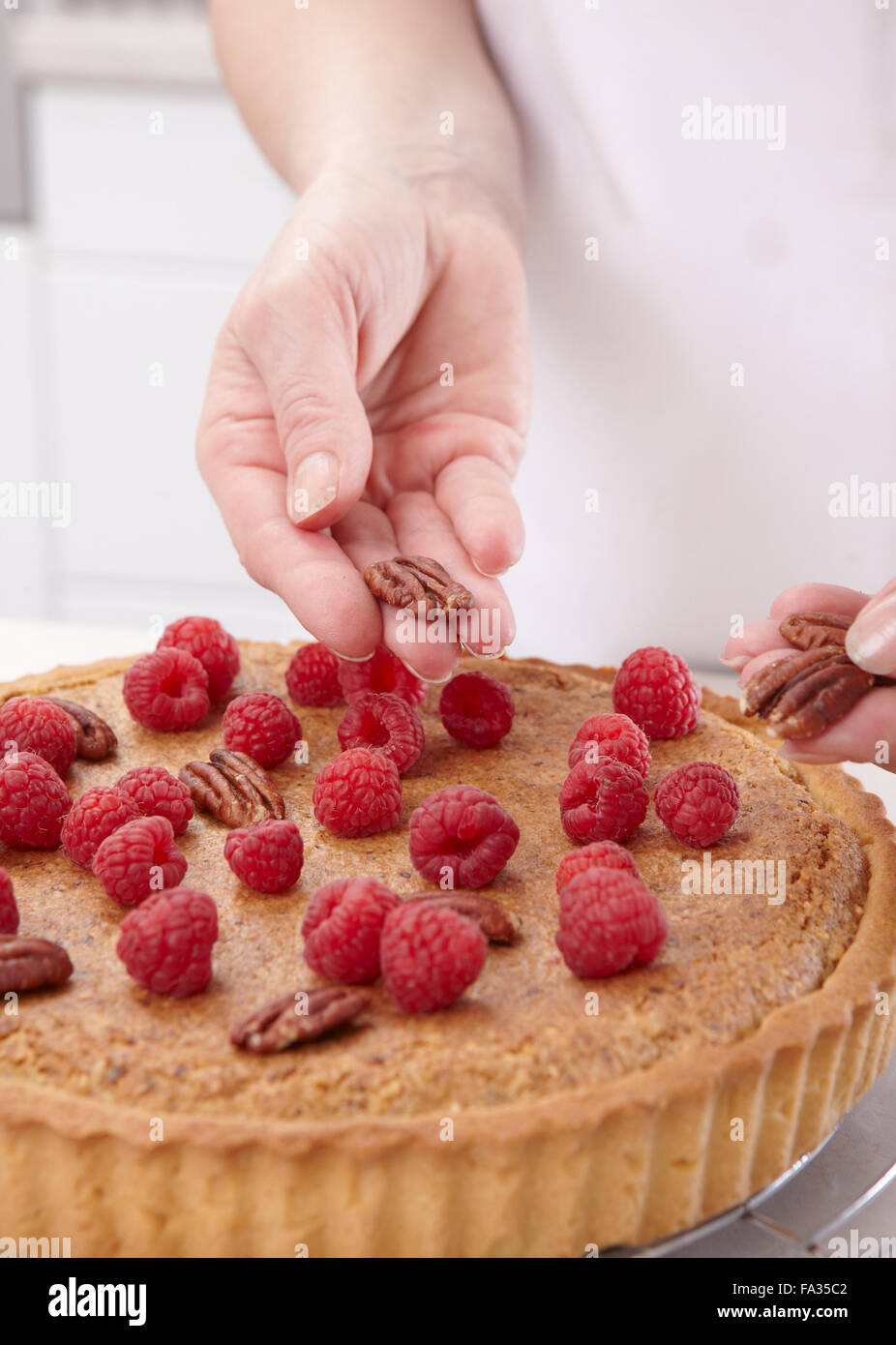 Nut pie + steps Stock Photo - Alamy