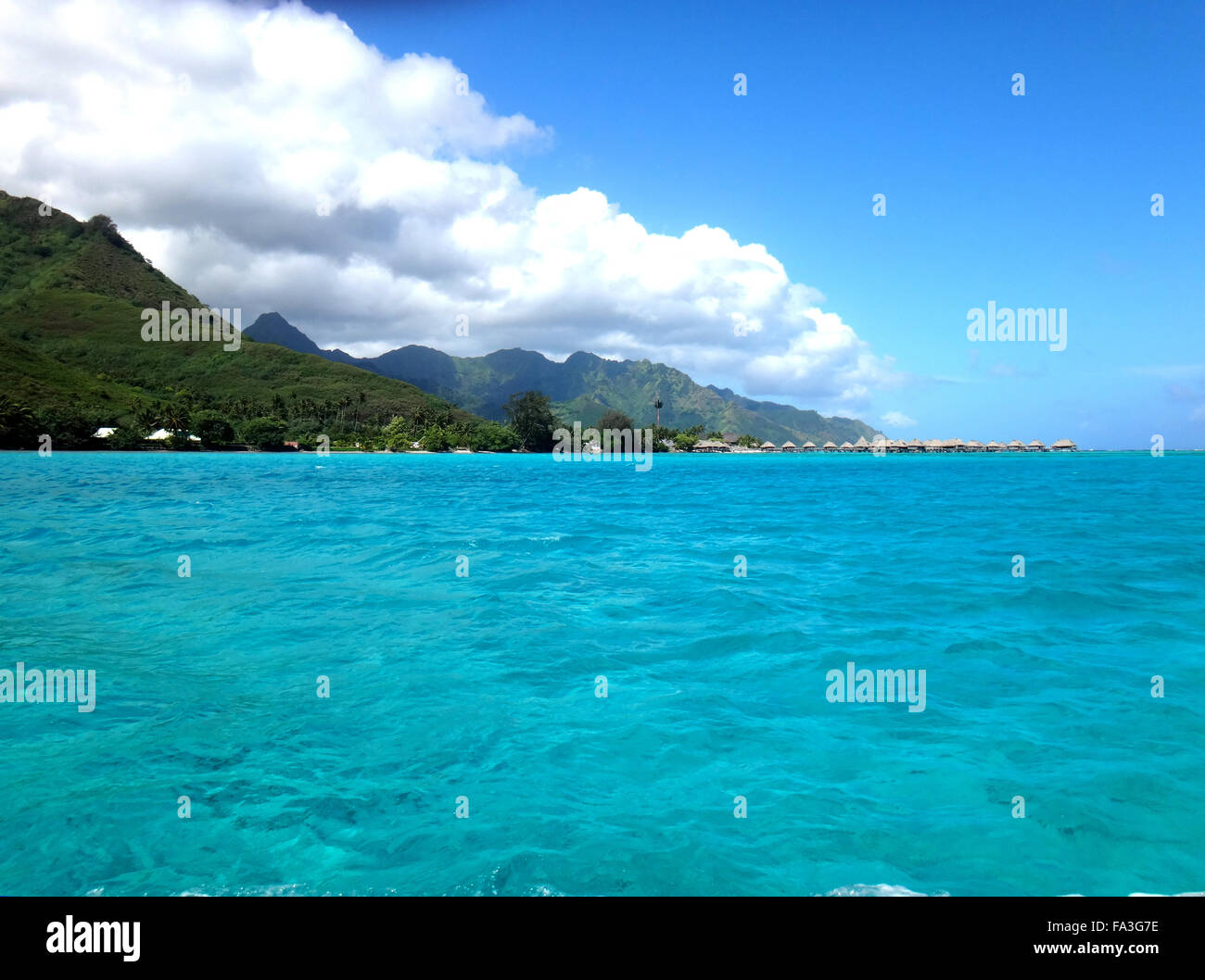 View moorea from cruise hi-res stock photography and images - Alamy
