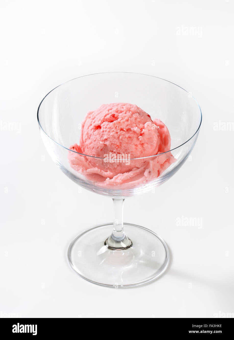 Ice cream coupe hi-res stock photography and images - Alamy