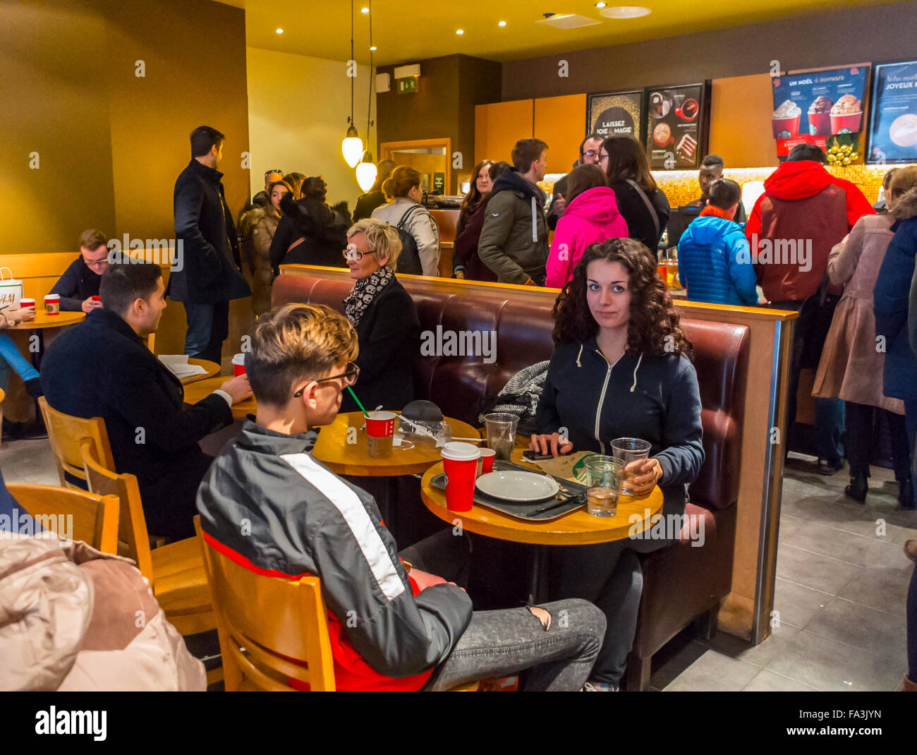 Paris, France, Large Crowd People Sharing Coffee in "Starbucks Cafe ...