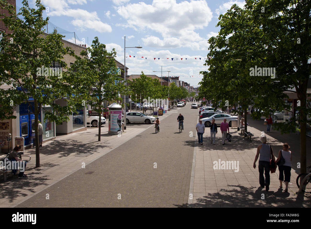 Pedestrianised roads hi-res stock photography and images - Alamy