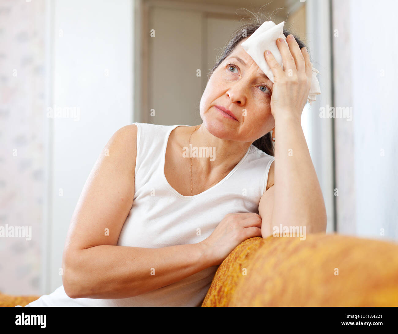 Handkerchief on head hi-res stock photography and images - Alamy