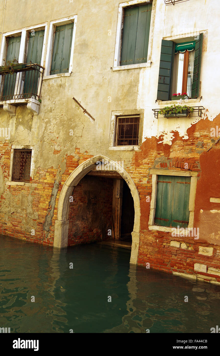 Retained while rebuilt behind hi-res stock photography and images - Alamy
